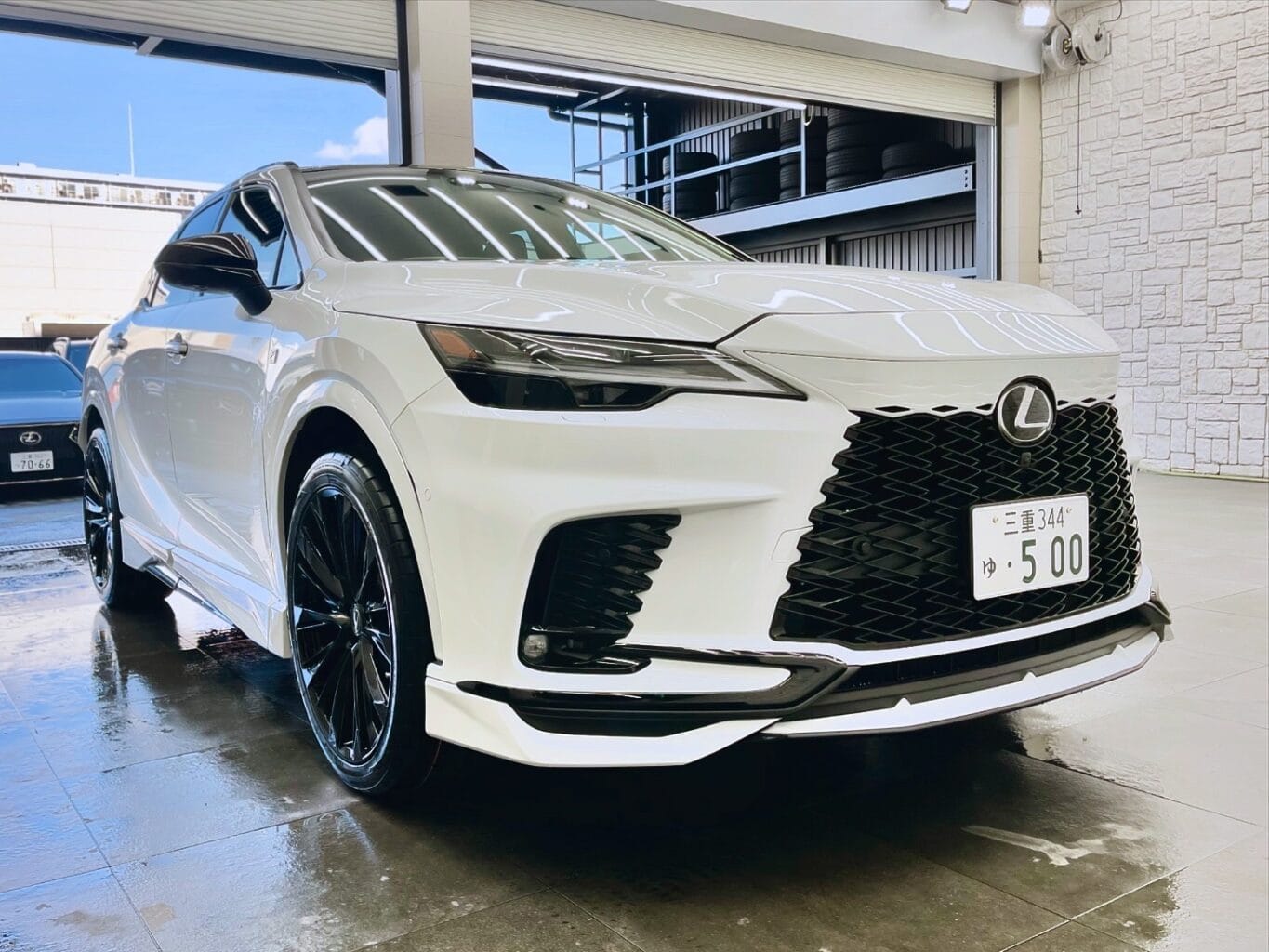 【オーナー様に感謝】ご納車♪ レクサスRX500h F SPORT ‣ 株式会社 UNIVERSAL HOLDINGS (Universal Star)