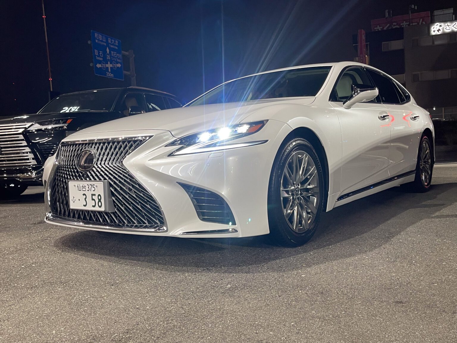 株式会社 UNIVERSAL HOLDINGS (Universal Star)